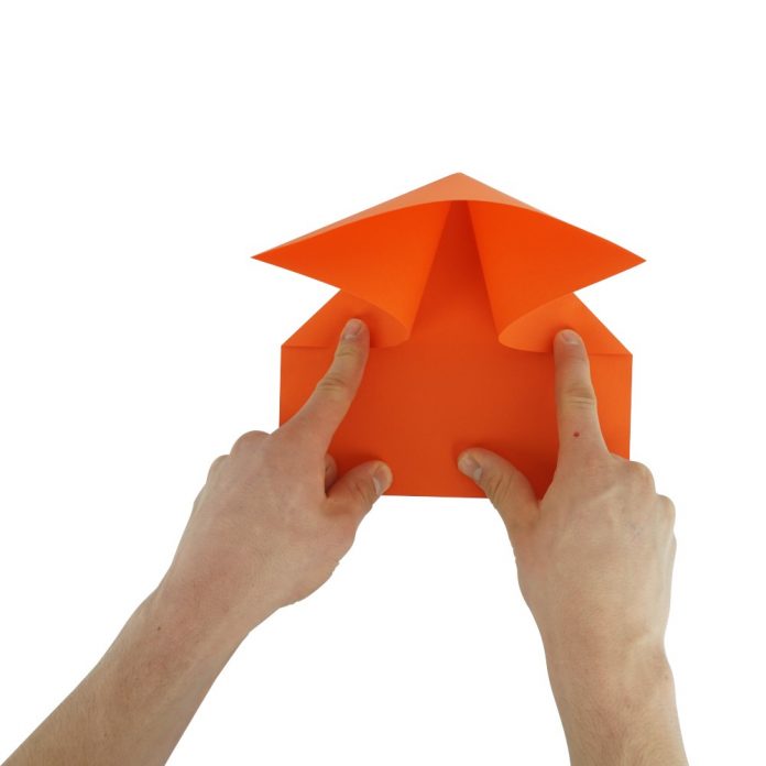 Best Trick Paper Airplane - Instructions with Pictures - diy-magazine.com