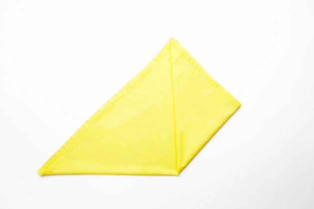 Table Napkin Folding Pyramid Tutorial - diy-magazine.com