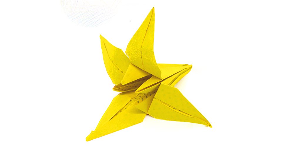 » Elegant Origami Lily Step-by-Step Flower Instruction